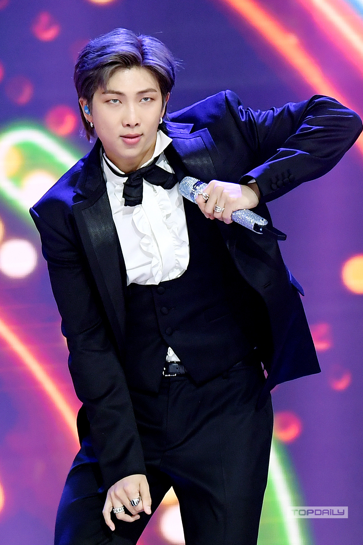 '2020 TMA' 방탄소년단(BTS) RM, 심쿵눈빛