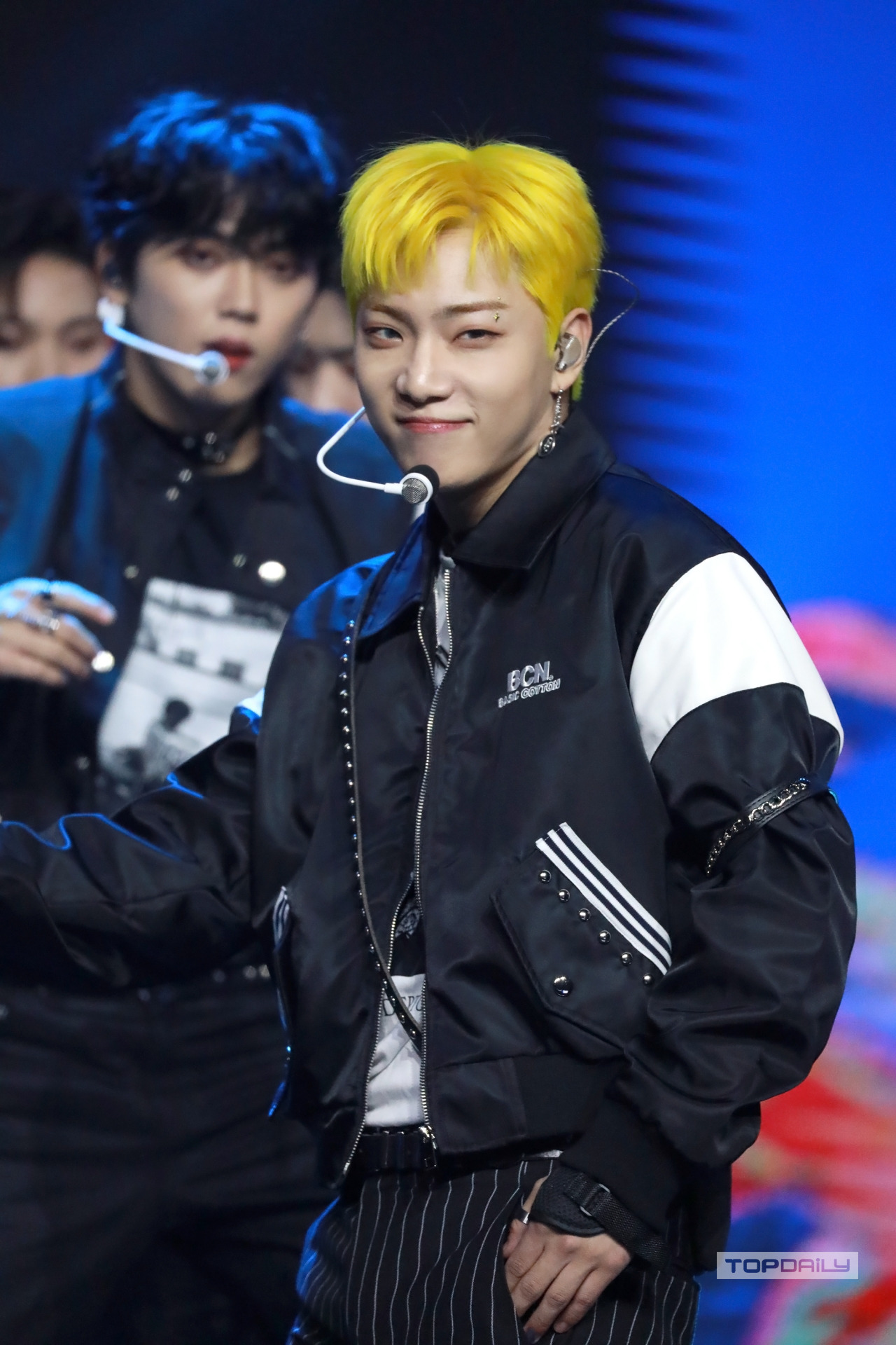 온앤오프(ONF) 이션, 강렬한 포스