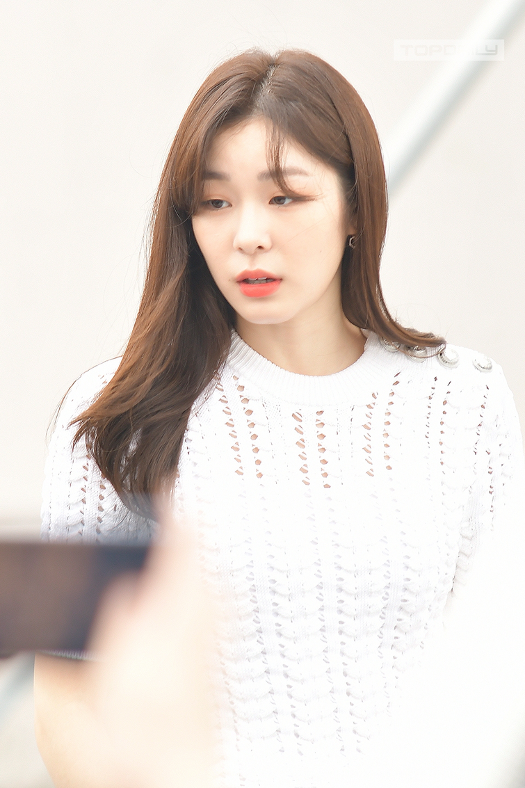 갤노트20 김연아 독보적 청순미