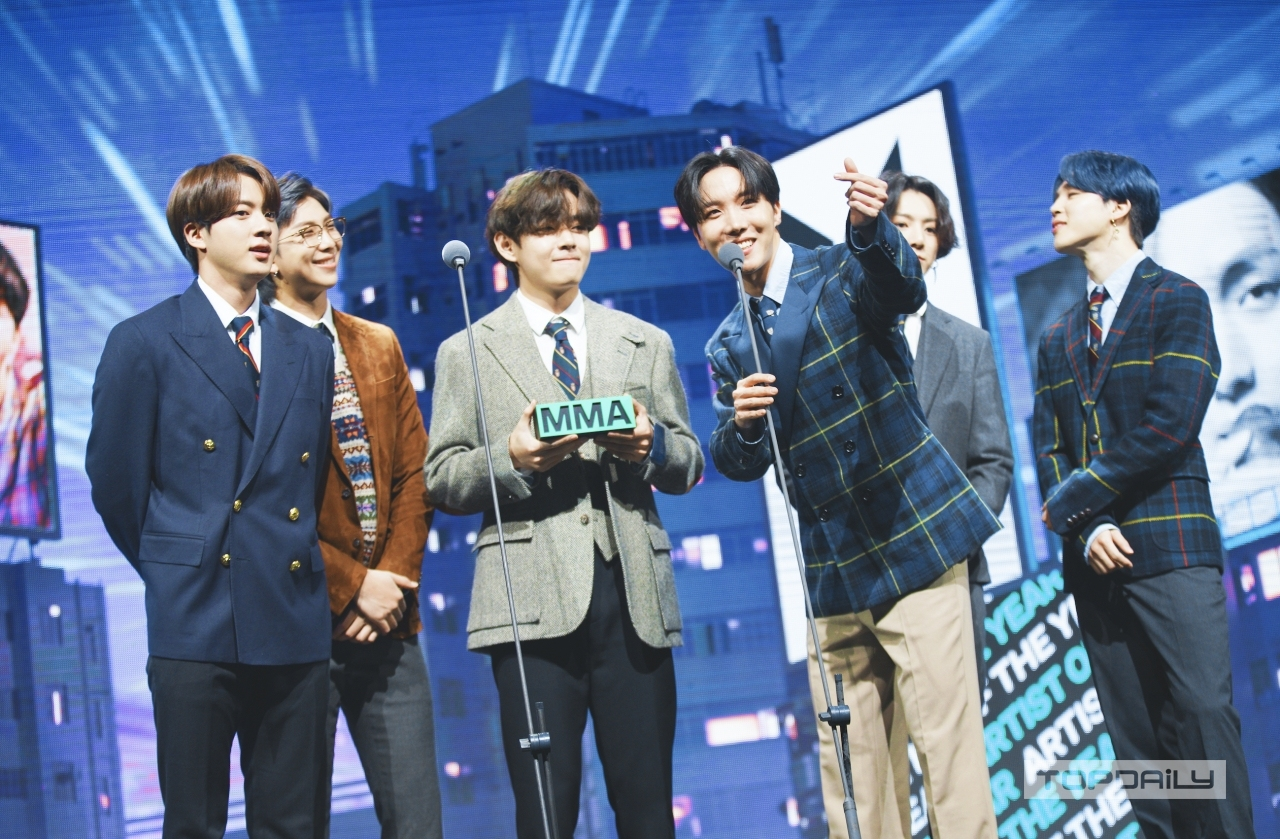 'MMA 2020' 방탄소년단(BTS) 웃음 가득
