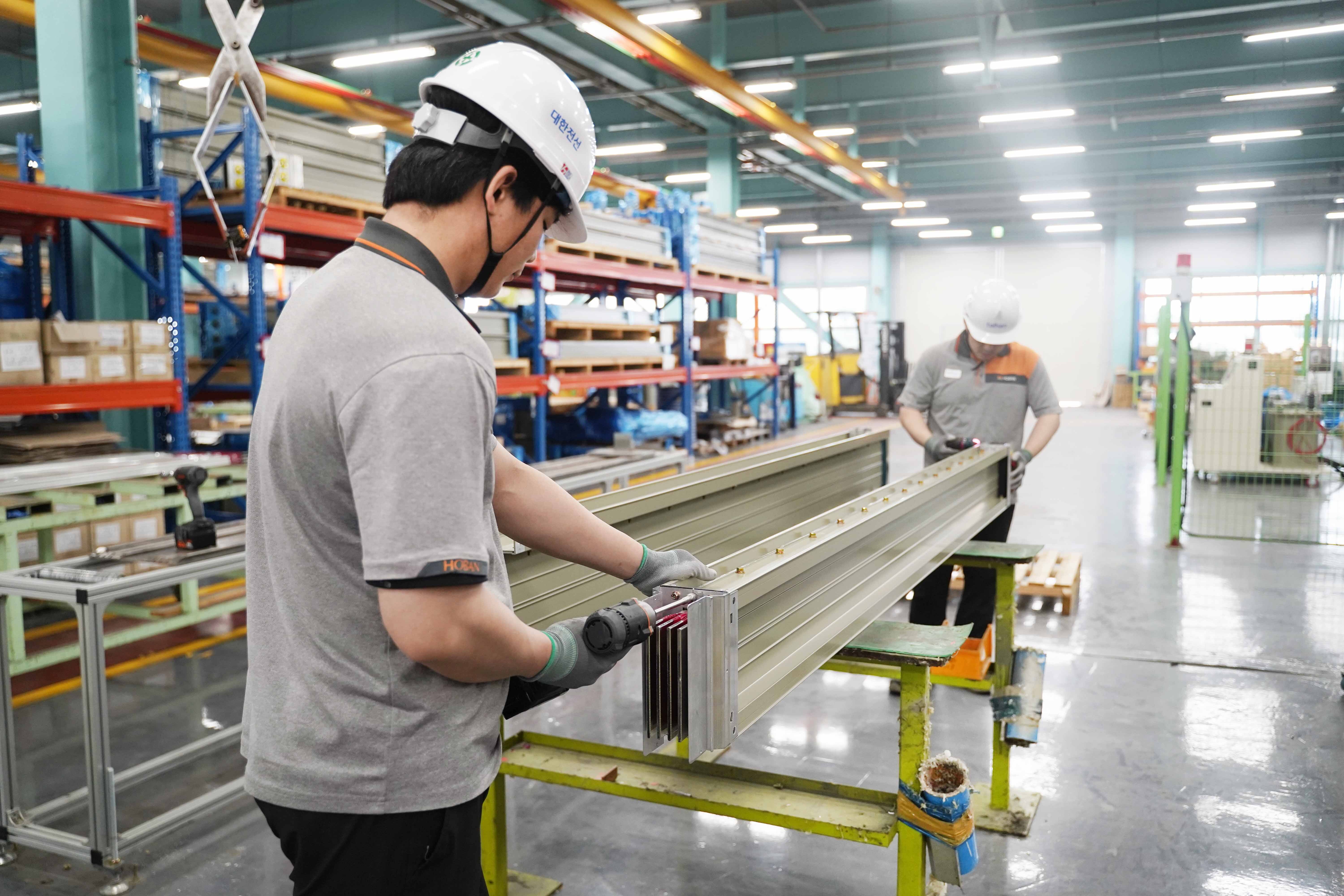 Daehan Electric Wire Co., Ltd., bus duct factory triples in size ...