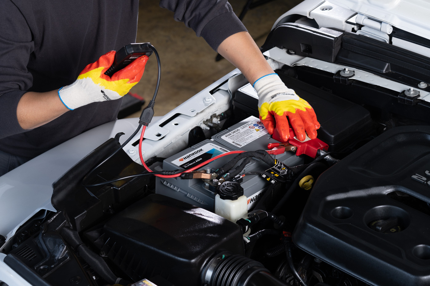 Hyundai Grandeur Meet in 'Model Taxi 3' and more