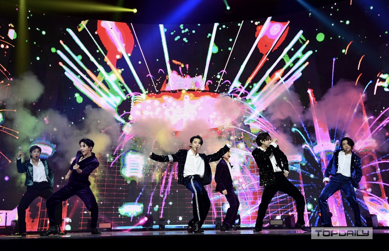 'MMA 2020' 방탄소년단(BTS) 다이너마이트 무대 사진 7장