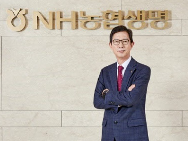 NH Nonghyup Life Insurance CEO Yoon Hae-jin, the variable of reappointment